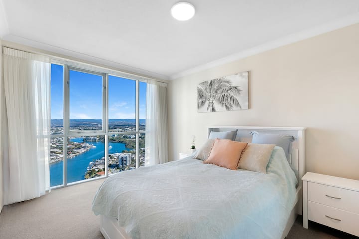 Exclusive 2 Br With River Views @ Surfers Paradise - Surfers Paradise