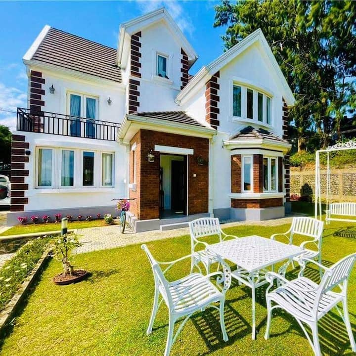 5 Bedroom Private Villa - ヌワラ・エリヤ