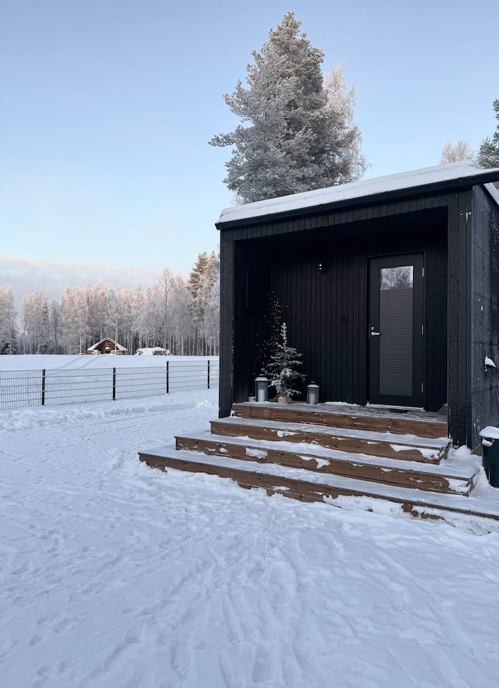 Loft Suite: Near Santa Claus Village - 