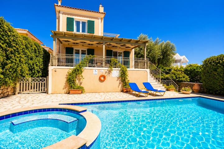 Villa Penelope Sea View - 凱法利尼亞島