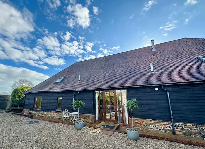 The Barn At Brookfield Farm, Walberton - Bognor Regis