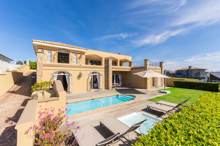 Ocean View Villa - Plettenberg Bay