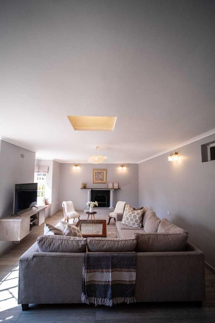 Cozy Mandara Home For Up To 6 - ハラレ