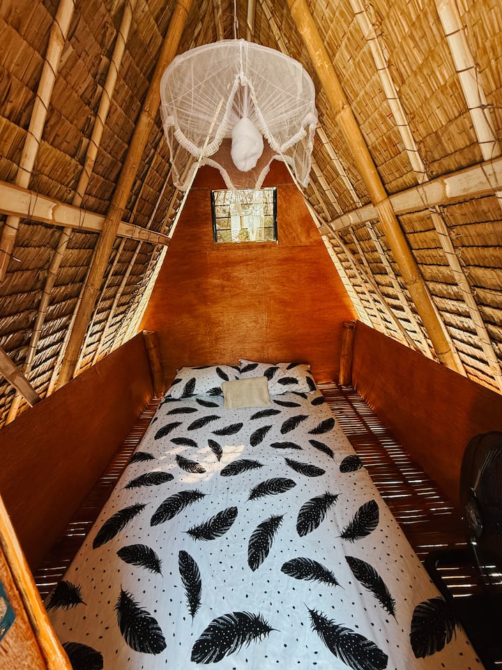 A Private Hut In A Hostel - San Narciso