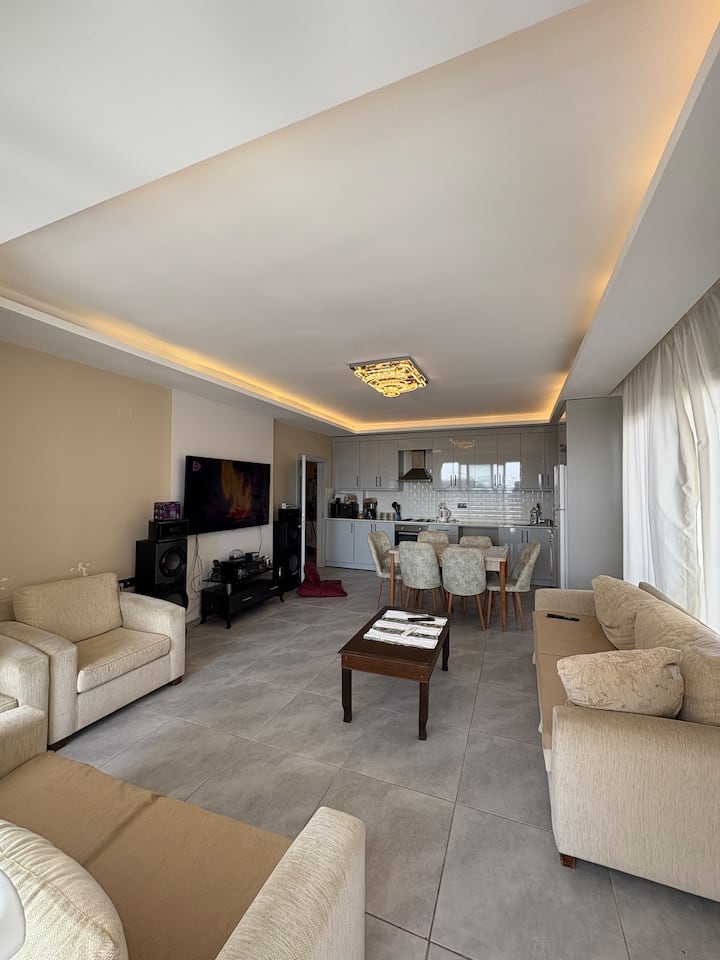 4+1 Lüx Yazlık Aileye Uygun - Adana