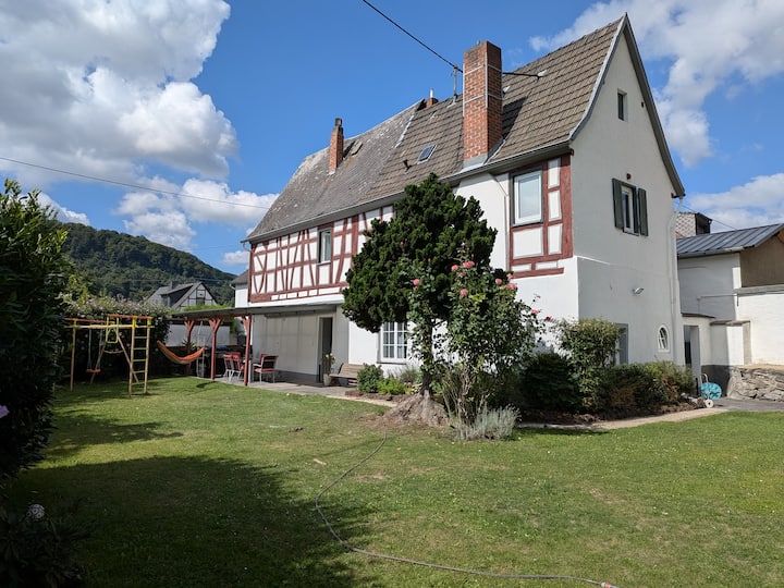 Garden Apartment By The Rhine - Andernach