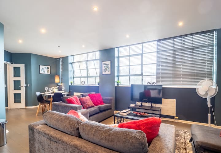 Brighton Central City Longstays. With Free Parking - Brighton