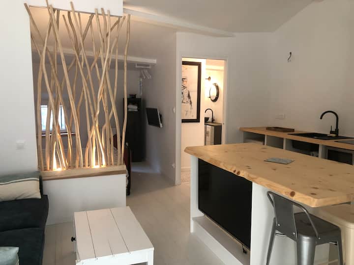 Studio Hyper Centre Avec Balcon - Saintes