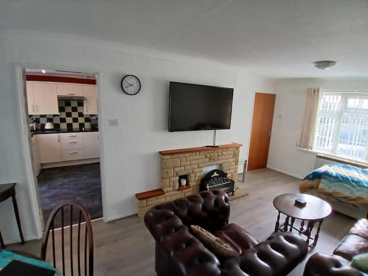 Cosy Home For 7 Near Safari Park - Stourport-on-Severn
