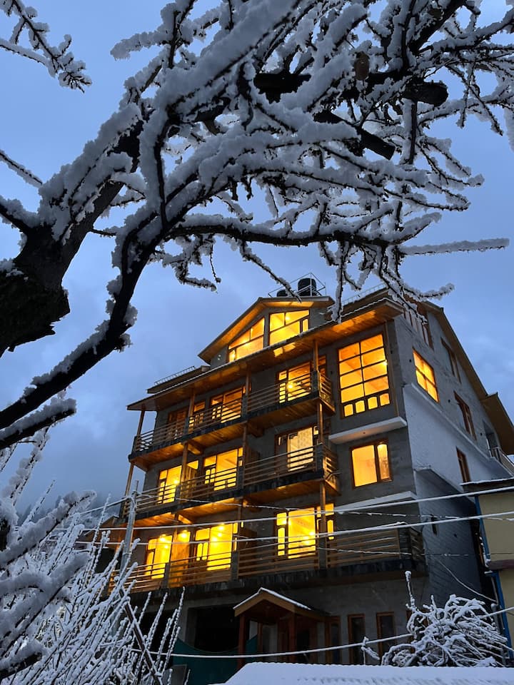 Shasha Boutique Stays - Unit 2 - Manali
