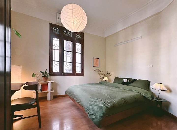 Movin Home - Urban Nest Room - China