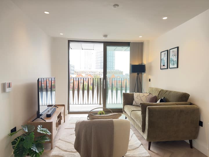 Ancoats Penthouse | City Centre, Balcony & Wi-fi - Manchester