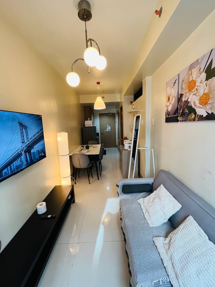 B30 12th Floor Shore 3 Moa 4pax W/50intv|cook - Manila