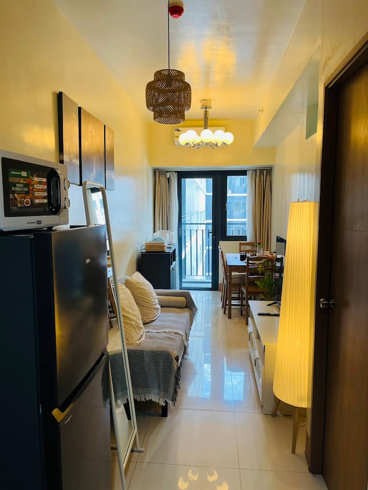 B14 Shore 3 Moa 4pax W/50intv|tea|washer|cook|bal - Pasay