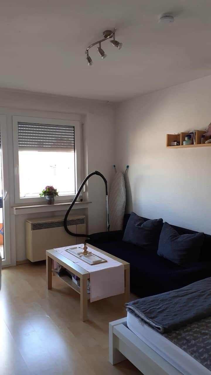 1 Zimmer Appart Daimler Nähe - Sindelfingen
