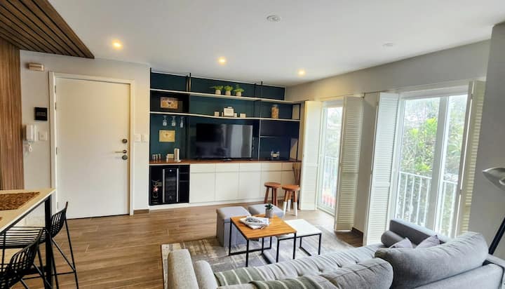 Barranco: Luxury-condo-premium Location/city-views - Lima