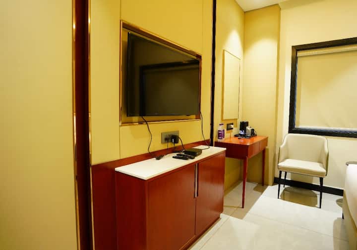 Executive Twin Room With Brkfast - Anantapur