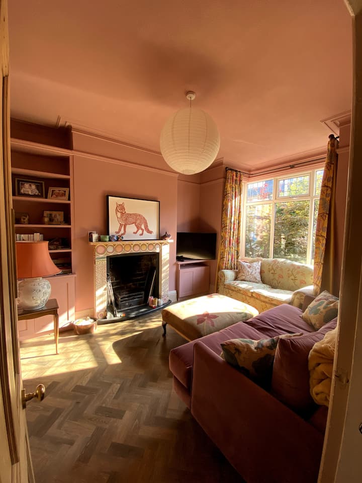 Characterful Edwardian Home Near Ilkley - Leeds Bradford Airport (LBA)