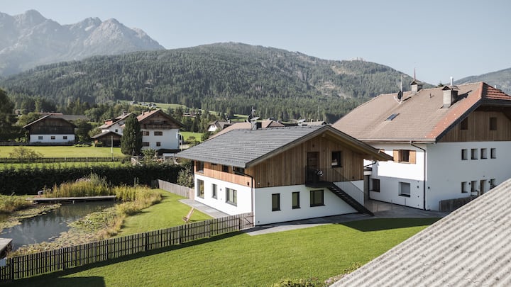 Chalet With Sauna & Natural Pond, Farm Life - Braies