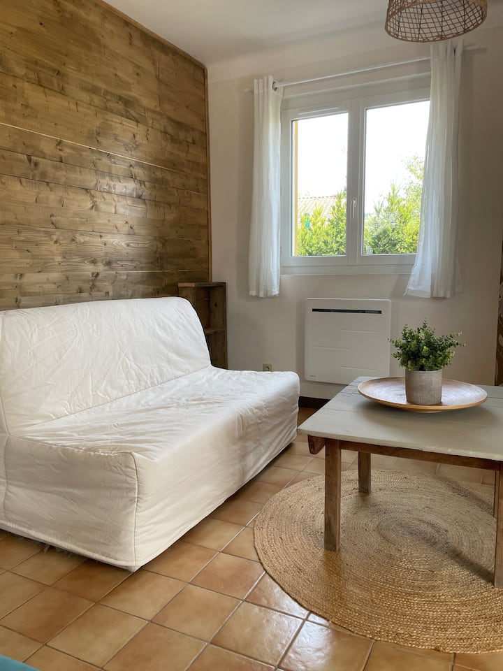 Maison Avec Parking Privé - Chabeuil