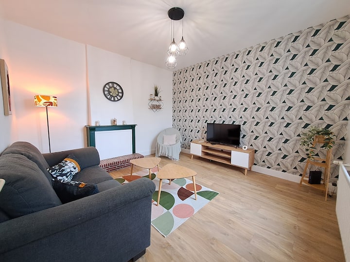 Le 84bis, Maison, Proche Gare, Parking, Netflix - Laval, France