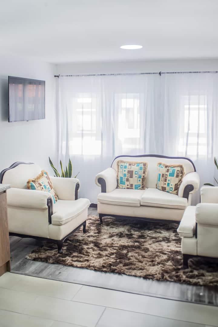 Departamento Cerca Del Centro Histórico - Cuenca