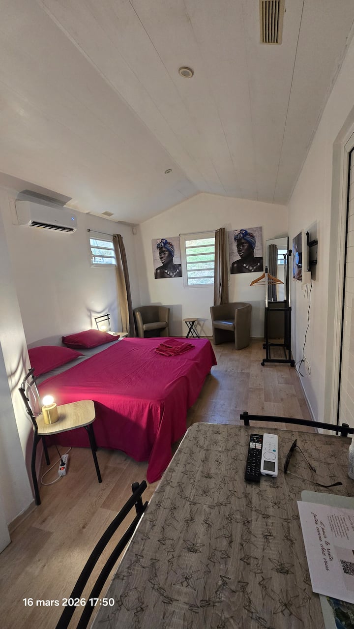 Tiny House –Chambres D’hôtes Au Diamant Martinique - Martinique