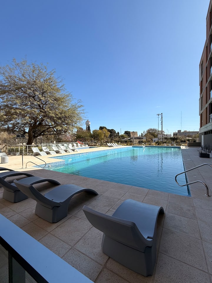 Departamento Para 4 Huespedes En Complejo De Lujo - Córdoba, Argentina