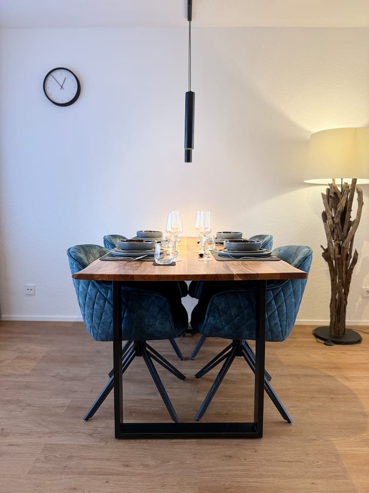 City-balkon: 2 Sz/2 Bad, 6 Gäste, Kirchen-blick - Braunschweig