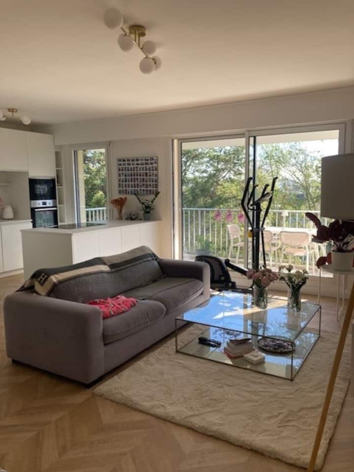 Appartement Sceaux (200m Du Rer) Avec Balcon - Sceaux