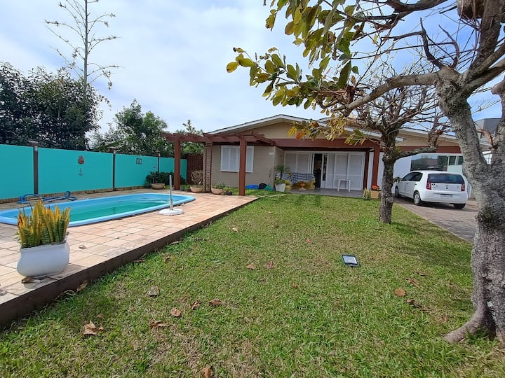 Casa A 3 Quadras Do Mar - Capão da Canoa