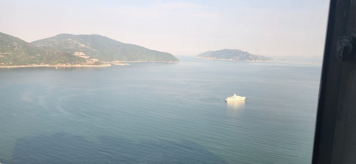 High Rise With Stunning Seaview - Hong Kong