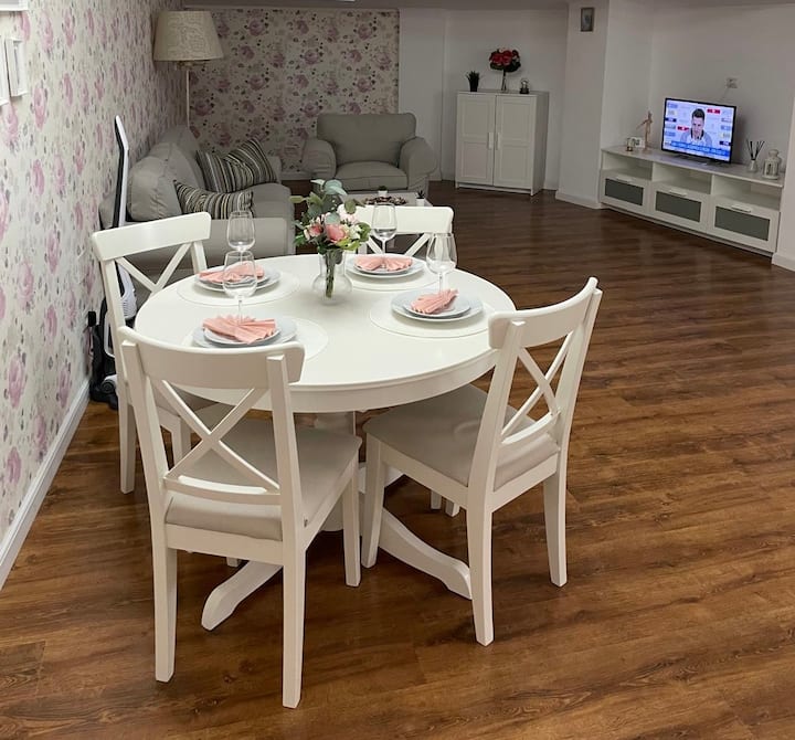 Dareapartments - Gostinu