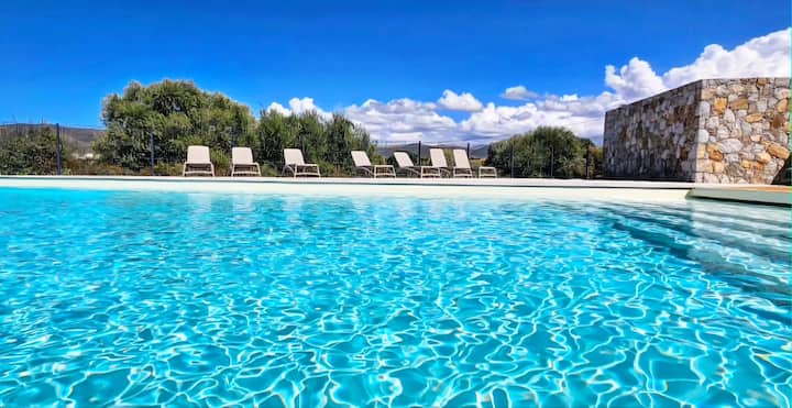 T3 Chic & Confortable Avec Piscine, Proche Plage - Belgodère