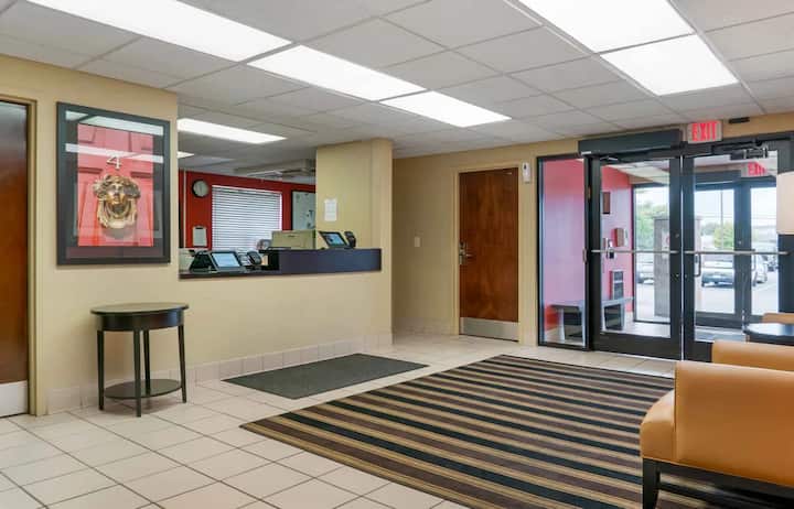 Extended Stay America Suites - Sterling Heights, MI