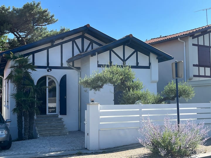 Villa Rénovée • 2 Min Plage • Charme Et Confort - Hossegor