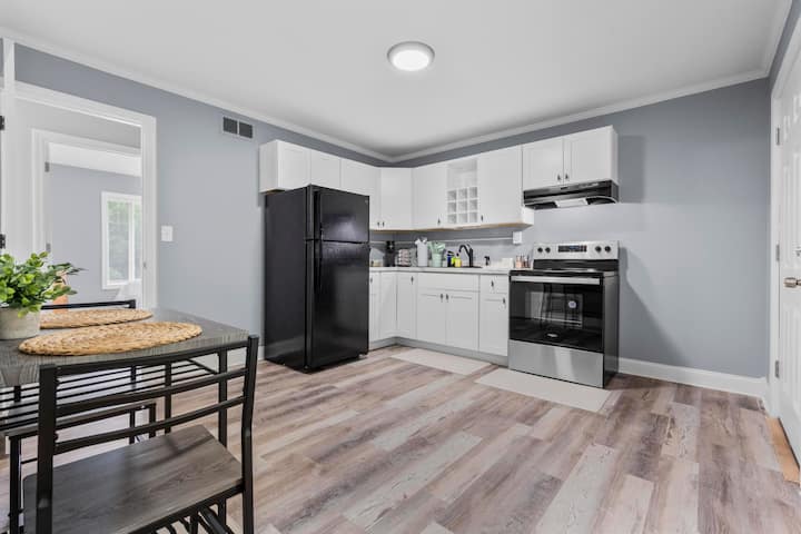 Stylish 1br Getaway In Cheshire - Wallingford, CT