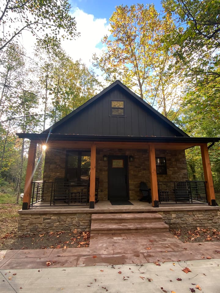 Walnut Cove Cabin - Summersville, WV