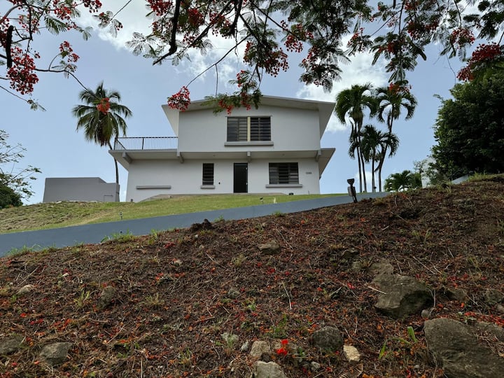 La Casa Ideal Para Vacacionar - Juana Díaz
