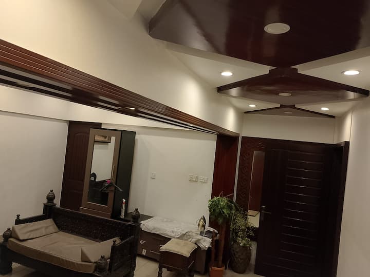 Goldline Residency Apartment In Karachi. - 카라치