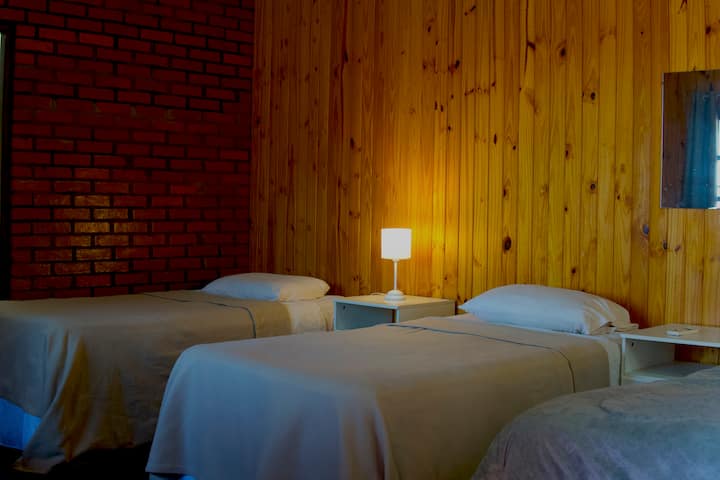 Habitacion Quintuple Familiar - Puerto Iguazú