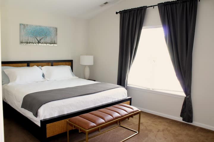 Family & Work-friendly Home Near Uncc & Uptown - Northlake - Charlotte