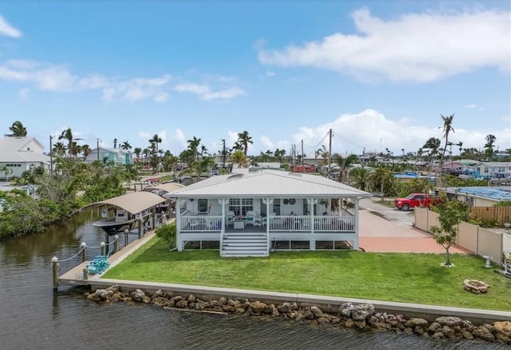 Island Bay Home, Fishing, Boating, Sunsets - Matlacha, FL