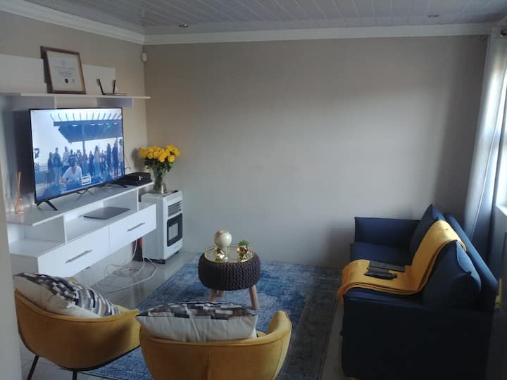 Modern Family Home In Zwelethemba. - Worcester