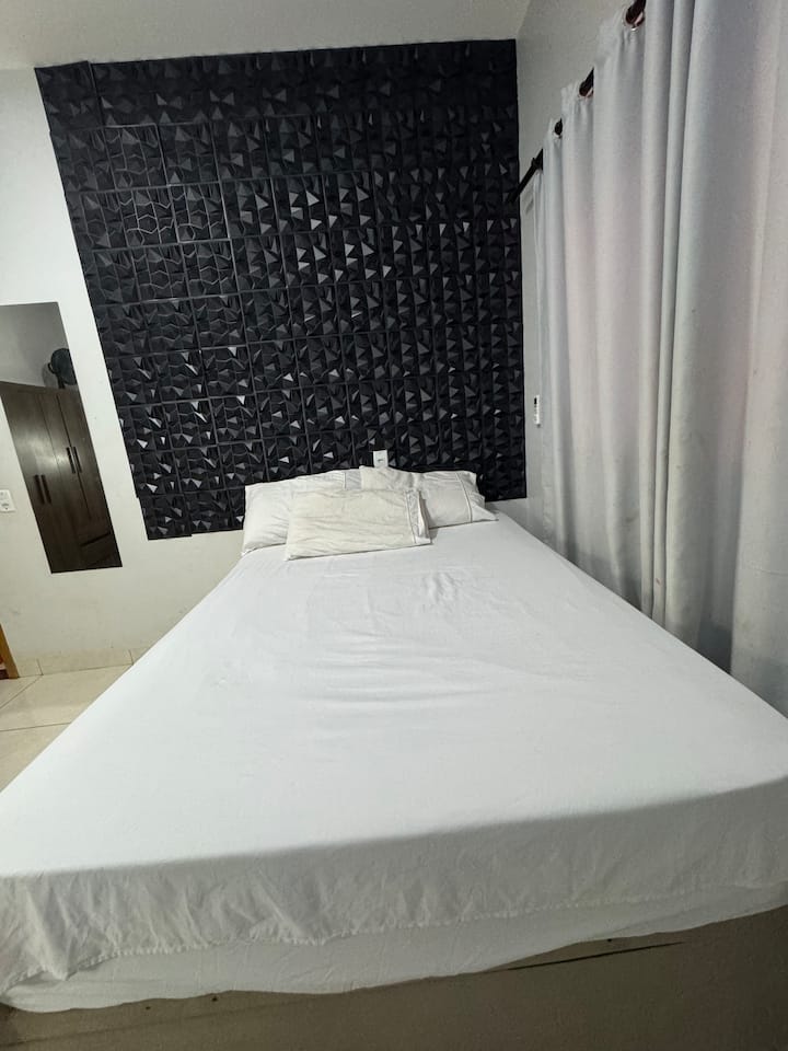 • Casa Aconchegante Com Quintal Verde. - Rio Verde