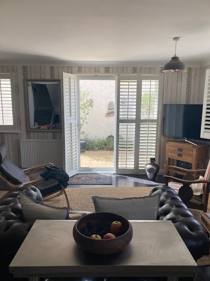 Pretty 2 Bed House Near The Sea - Torquay