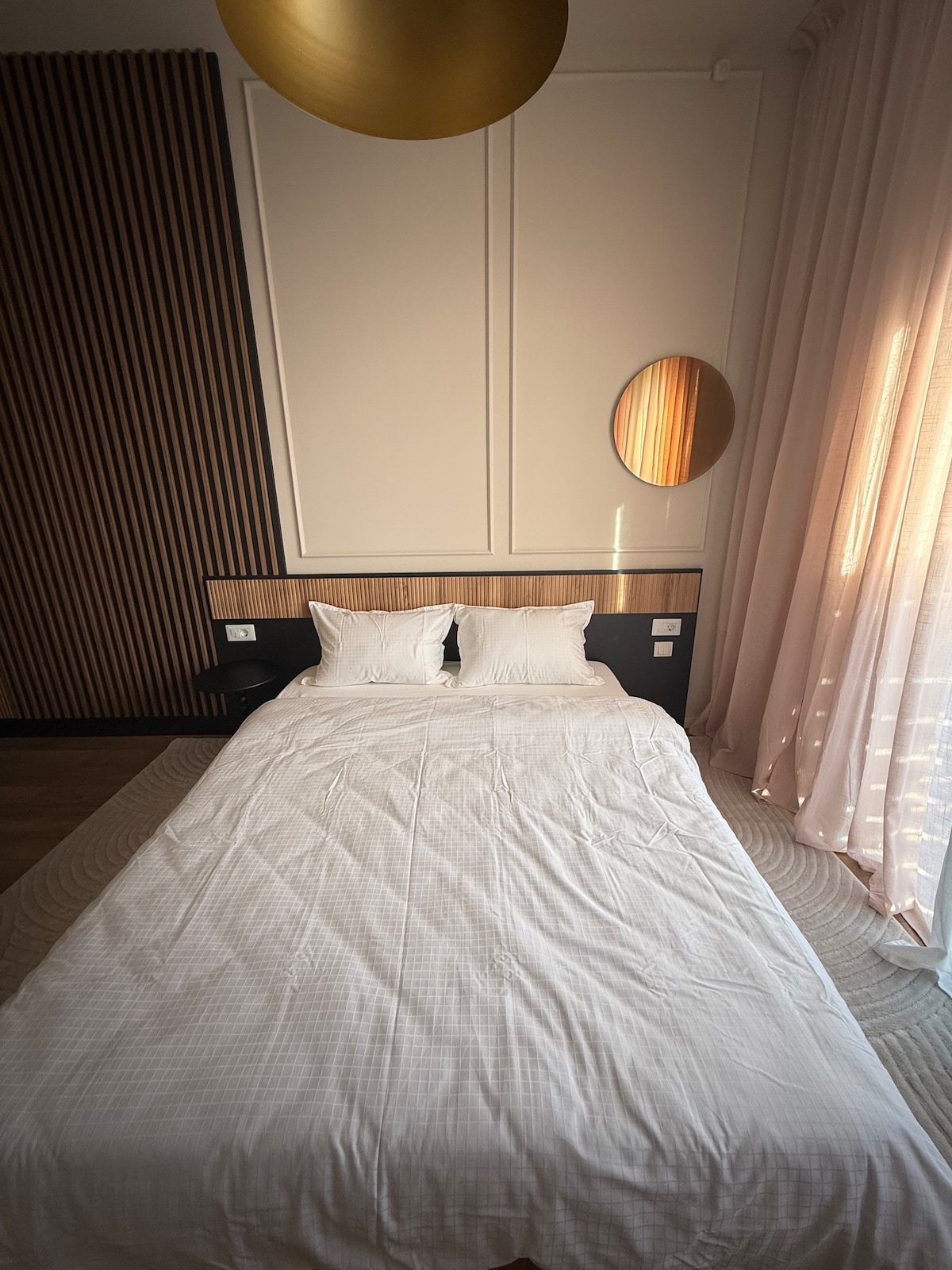 Modern Studio Arad - Airbnb