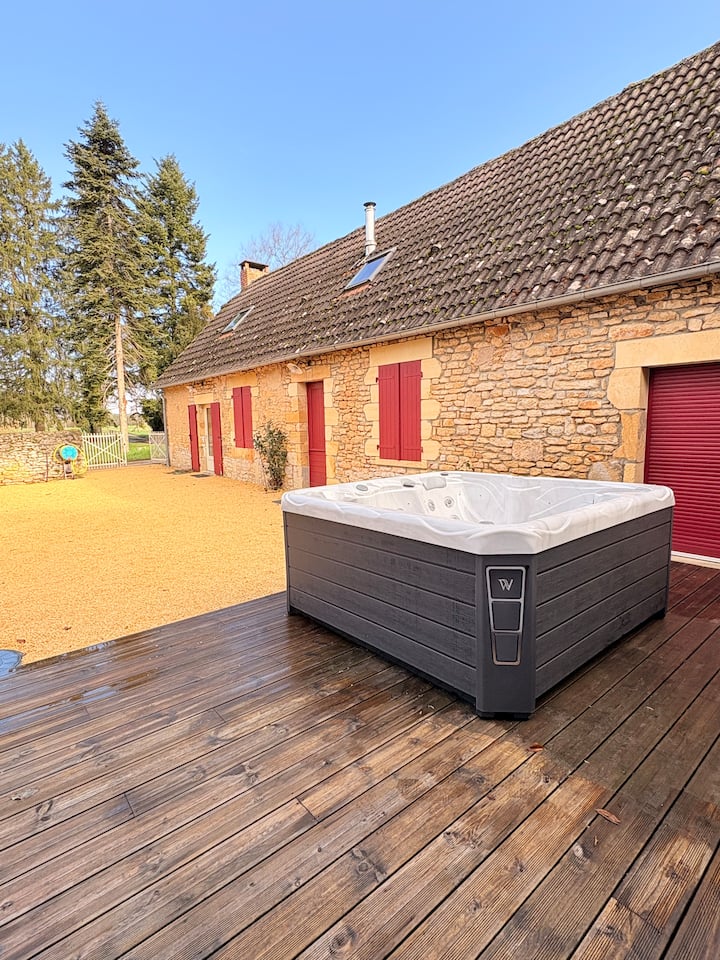 Le Sorbier : Maison Avec Spa, Lascaux - Périgord - Montignac