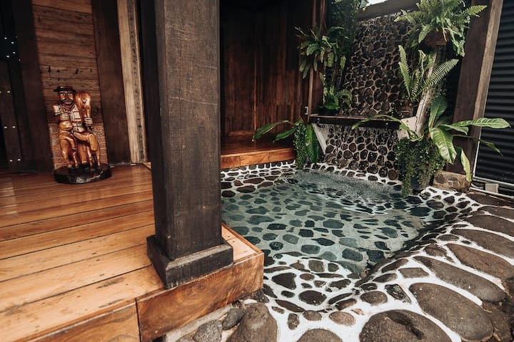 El Carpintero Guest House - La Fortuna