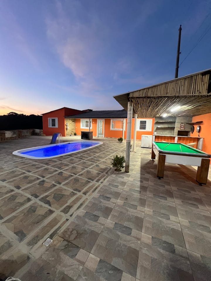 Chácara Aconchegante Com Piscina - São José dos Campos